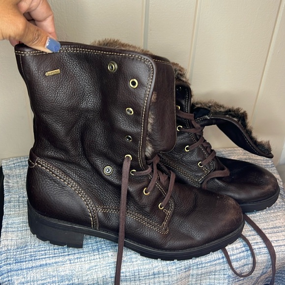 Clarks | Shoes | Clarks Reunite Up Gtx Leatherfaux Furgoretex ...